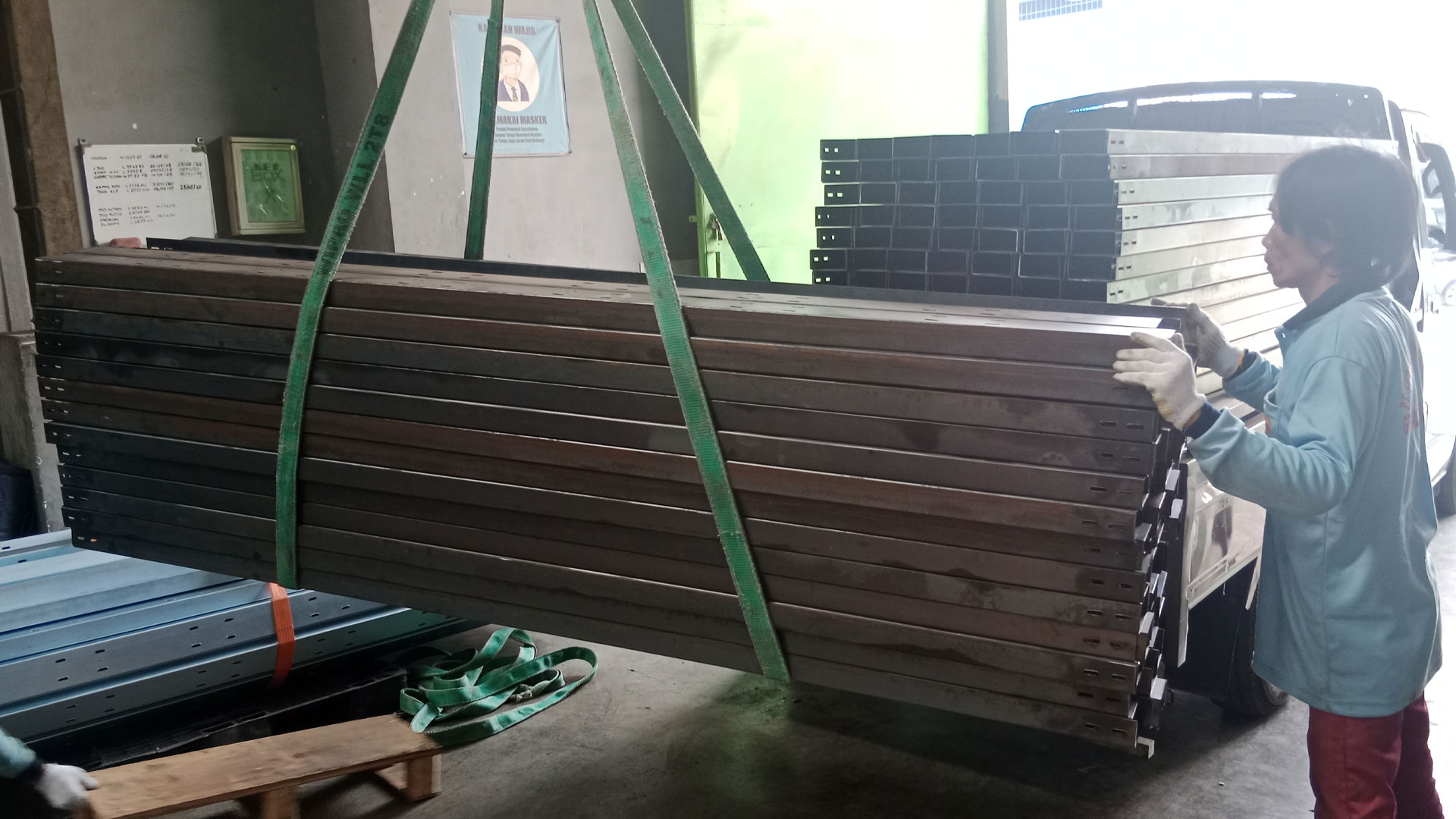 Cable Tray merk "SES" - PT. SURYA ELEKTRINDO SWASTIKA